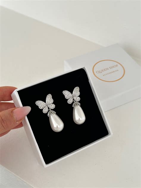 گوشواره پروانه نگین اتریشی کوئین اکسسوری