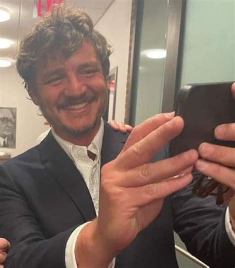 Pin By From Eden On El Loquito Del Mercado Pedro Pascal Pedro