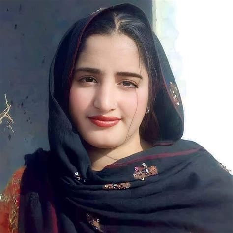 شادی کےلئے کون کون تیار ہے وہ پیج Follow کرو اور ہم سے رابطہ کروں ️