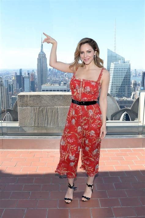 Katharine Mcphee Hot Celebs Home