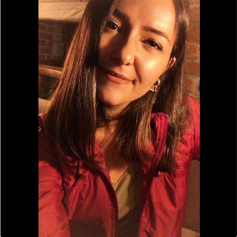 Pelin Düz Nurse Bakırköy Ruh Ve Sinir Hastalıkları Hastanesi Xing