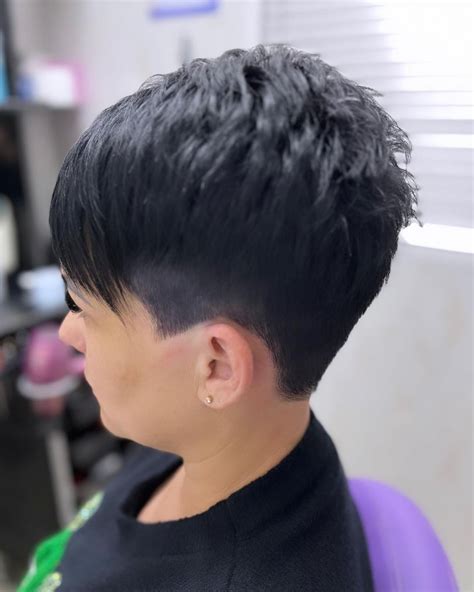 Épinglé Par Rupert Szilvia Sur Pixie Bob Hair Cheveux Courts