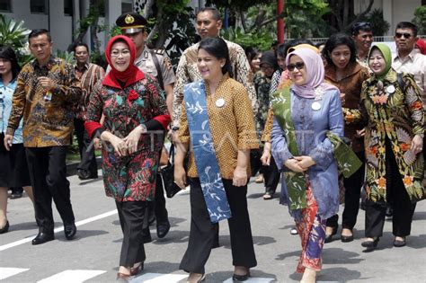 national program of female cancer early detection movement antara foto