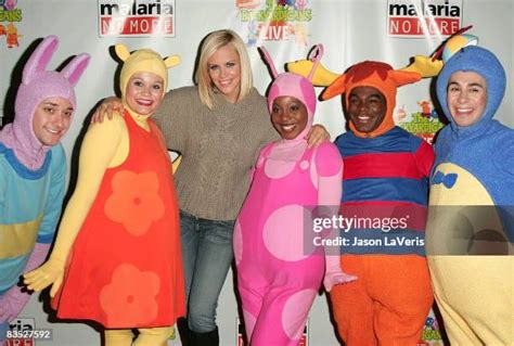 Backyardigans Photos And Premium High Res Pictures Getty Images