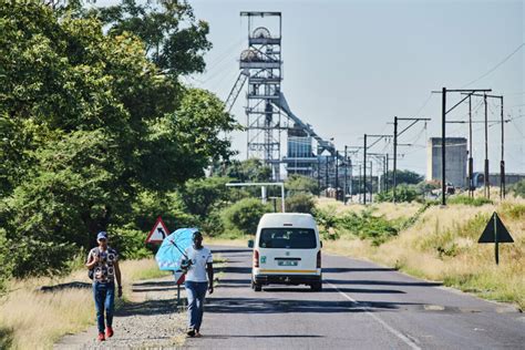 Sa Economy Posts Fourth Straight Quarter Of Expansion Moneyweb