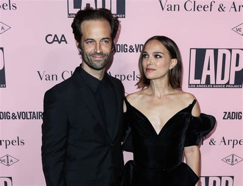 ナタリー・ポートマン、不倫報道のあった夫とすでに離婚していた Frontrow