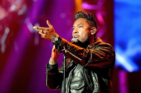 On This Day In 2012 Miguel Live Debuted Hit Song Adorn Setlistfm
