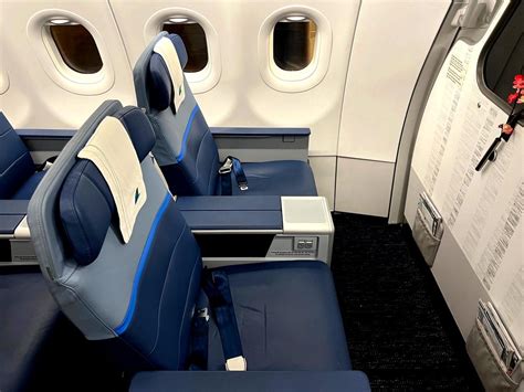 Particle Jetblue Sets 2026 Launch For New Domestic First Class