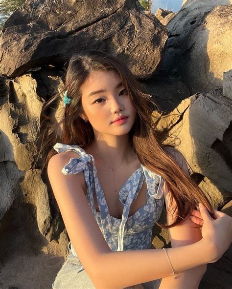 Anna Haeun Yoon Annxhy • Fotos E Vídeos Do Instagram Garotas Rosto Fotografia
