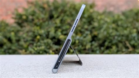 So sánh Redmi Pad 2 vs Lenovo Tab Plus chi tiết