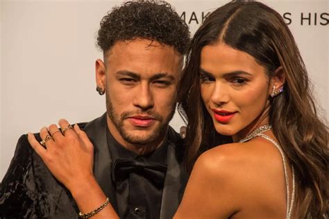 Neymar Wife All Information Of Neymar And His Girlfriend Brumar Neymar E Bruna Neymar Jr