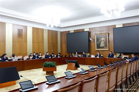 Хархорум хотын бүтээн байгуулалт хөгжлийг дэмжих тухай хуулийн төслийг хэлэлцүүлэгт бэлтгэх