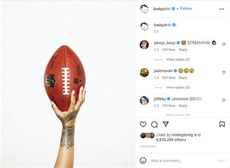 Дуучин Рианна 2023 оны Super Bowl тэмцээний халфтайм шоуг эхлүүлнэ