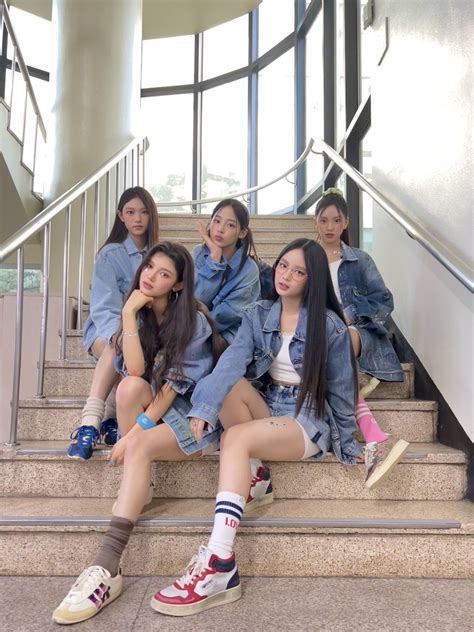 Newjeans On Twitter New Jeans Style Kpop Outfits Kpop Fashion