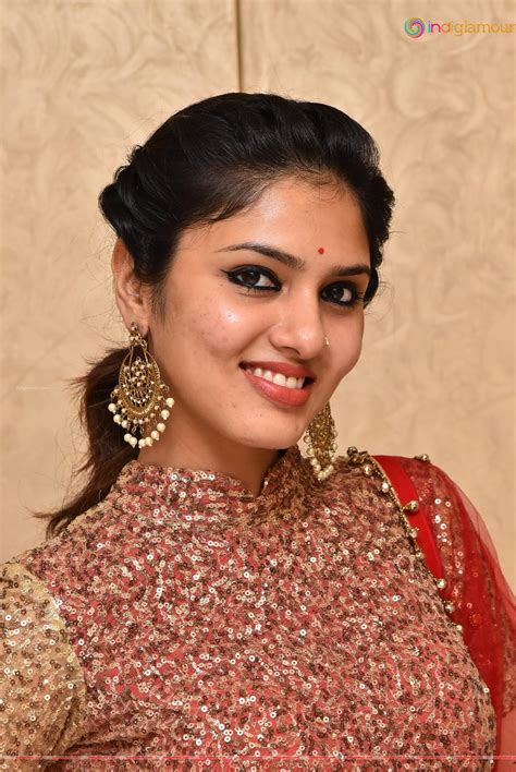 Apsara Gayatri Actress Hd Photosimagespics And Stills