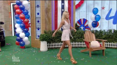 Kelly Ripa Pic