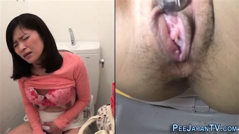 Slutty Asian Masturbating Eporner