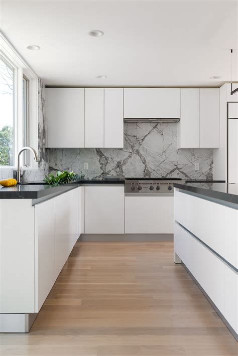 38 Slab Backsplash Sleek Appeal Different Solid Slab Designs Artofit