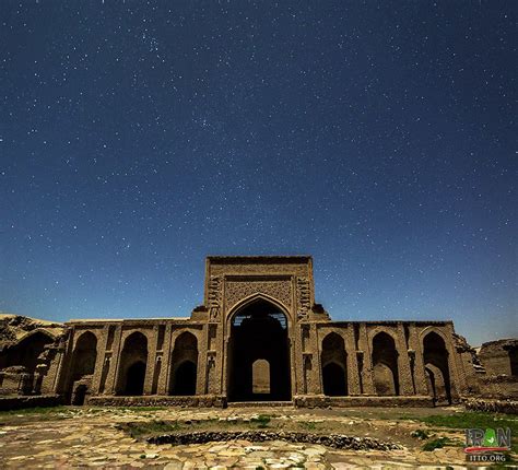 Robat Sharaf Caravanserai Castle Photo Gallery Iran Travel And Tourism