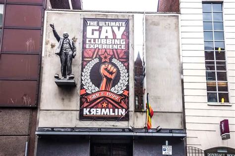 Lenin Lgbt De Lider Revolucionario A Centinela De Un Club Gay En Belfast