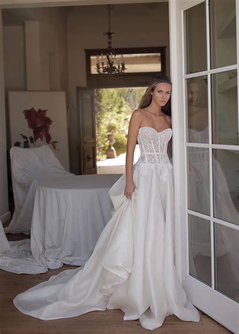 Wedding Dress Style Trends For 2024
