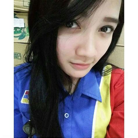 Goyang Bokong Bahenol