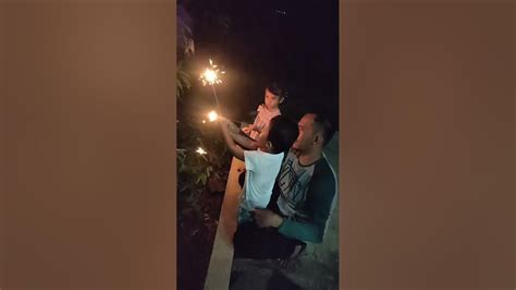 keseruan kita bermain kembang api di rumah opung doli !!! - YouTube