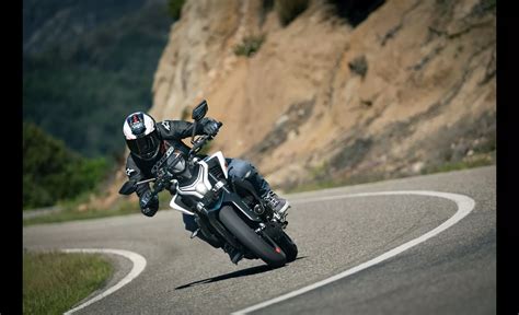 Cfmoto 450sr S 2024 Vs Cfmoto 450nk 2024