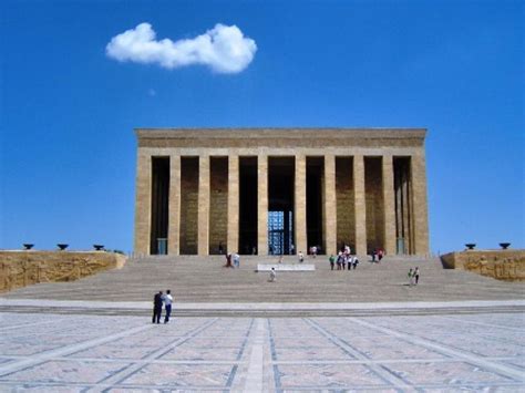 Евелин Р ЕООД Екскурзия до Кападокия с автобус на Евелин Р и тръгване от Бургас Варна