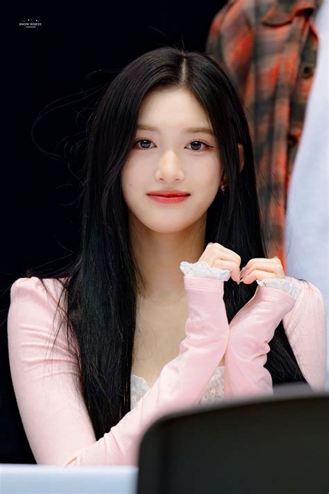 나이를 먹으면 먹을수록 내 이상형이 되가는 그녀 연예인잡담 에펨코리아