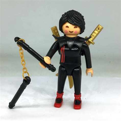 Playmobil S14 Ninja Girl