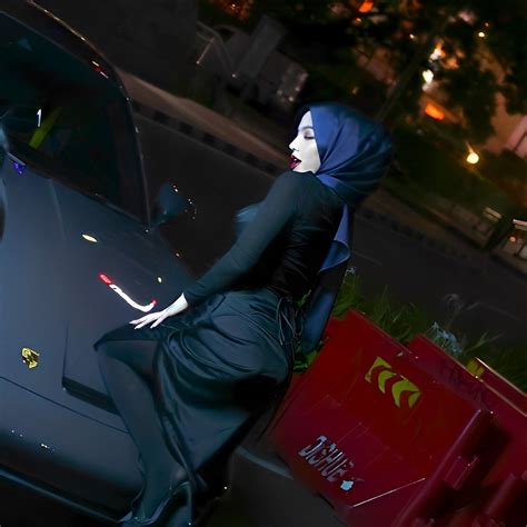Pin Oleh Fullnightmoon Di Hijabers Gaya Hijab Model Pakaian Hijab