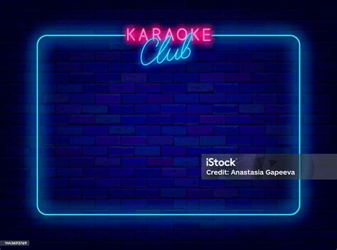 가라오케 클럽 네온 광고 템플릿입니다 음악 바와 탤런트 콘서트 빛나는 포스터 벡터 스톡 일러스트 0명에 대한 스톡 벡터 아트 및