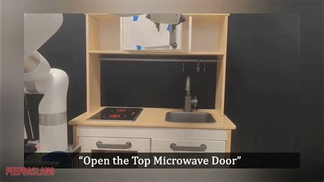 Gnfactor Multi Task Real Robot Learning With Generalizable Neural Feature Fields Youtube