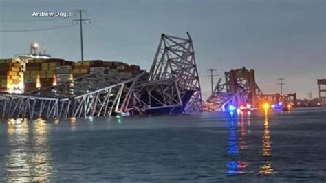 Video Maryland Bridge Partially Collapses After Ship Collision Abc News