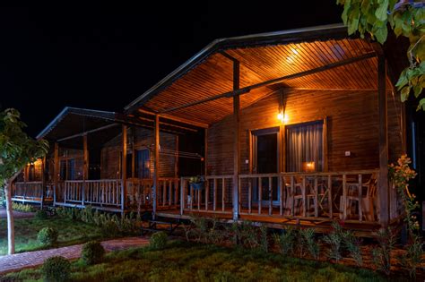 Adrasan Adrasan Oto Yıkama And Oto Lastik 724 Yol Yardım