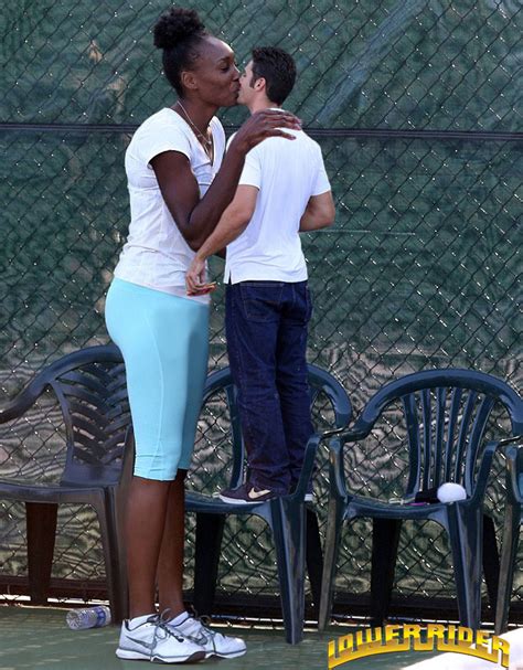 Venus Williams And Tiny Boyfriend By Theboogieman49 On Deviantart