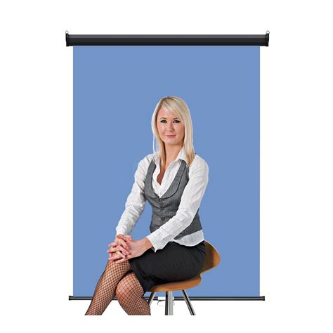 Heavy Duty Retractable Photo Id Backdrop 36″w X 48″l Aplusid