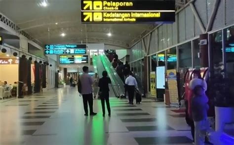 Penerbangan Internasional Di Bandara Ssk Ii Dibuka