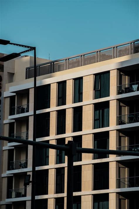 4k 바탕화면 Uae 건축 건축 설계 건축 세부 건축가 건축물 건축의 고대 건축 관념적인 그림자 기하학적 독창성 두바이 디자인 모양 모자이크