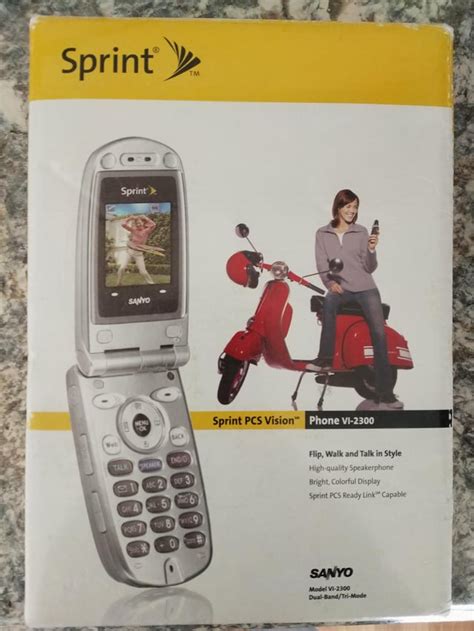 Old Sprint Samsung Flip Phone