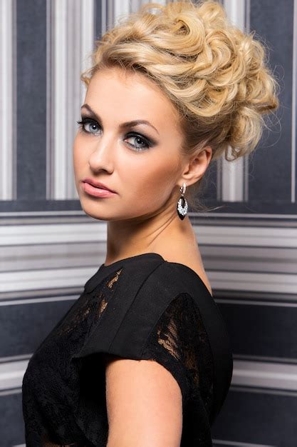 25000 Pretty Woman Hairstyles Pictures