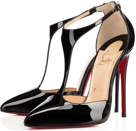 Alessandra Ambrosio Hits Red Carpet In J String Pumps