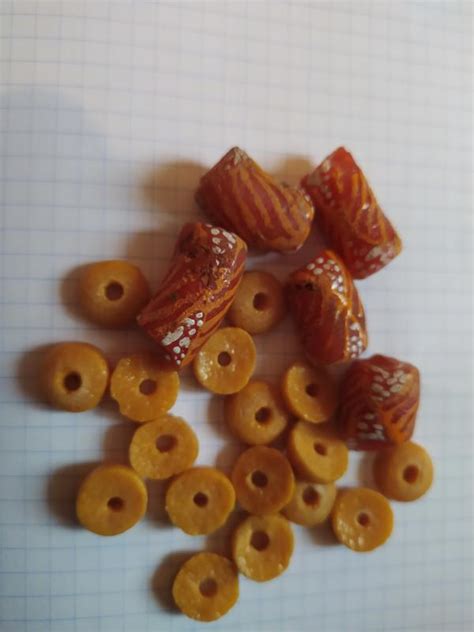 Намистини африканське скло кробо — ціна 390 грн у каталозі Комплекти Купити аксесуари за