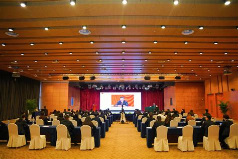 学习二十大 永远跟党走 奋进新征程——首期 川投青年大讲堂”开讲！ 集团要闻 四川省投资集团有限责任公司