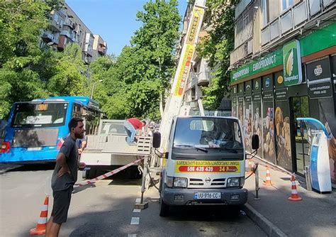 ამწე ლიფტი ჟირაფის N1 კომპანია საქართველოში ჟირაფი