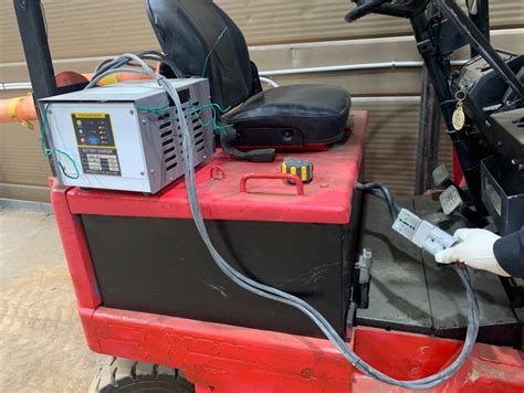 전동지게차배터리 충전방법지게차밧데리 충전기 연결하기 충전기고장충전안될때 네이버 블로그