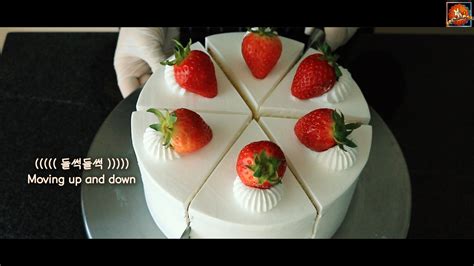 2d인줄 알았지 만화감성 뿜뿜 딸기조각케이크 만들기 How To Make 2d Strawberry