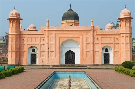 How To Lower Baggage Fees For Australia To Dhaka