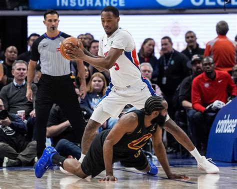Tobias Harris On A Mission Pistons Punish Cavs In Game 2 For 2 0 Lead